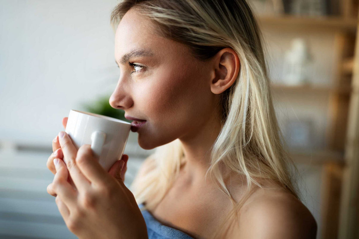 Tea vs Coffee: Effects on Skin Health – Slova Cosmetics